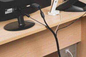 The 8 best desk cable management ideas - LayoutMag